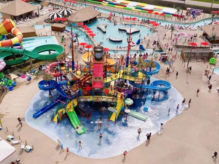 What’s Inside the Top 5 Amusement Parks in Iowa? - Teeholic